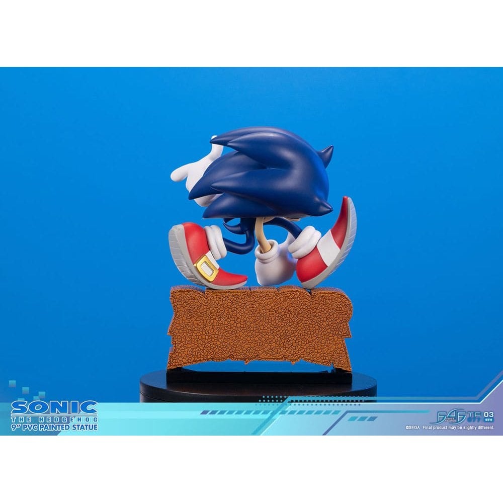 First 4 Figures Sonic Adventure Standard Edition Sonic the Hedgehog